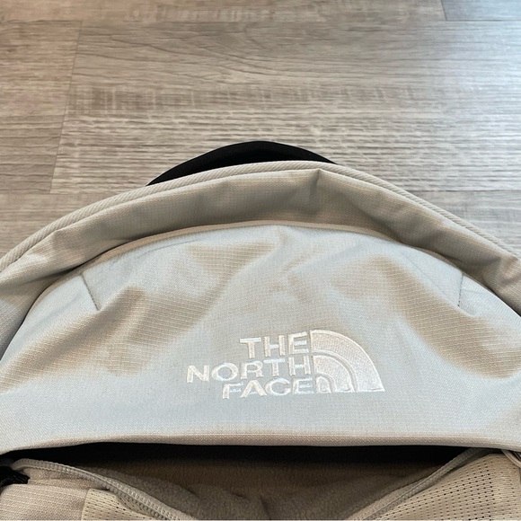 The North Face | Bags | The North Face Recon Backpack Tin Grey Dark ...